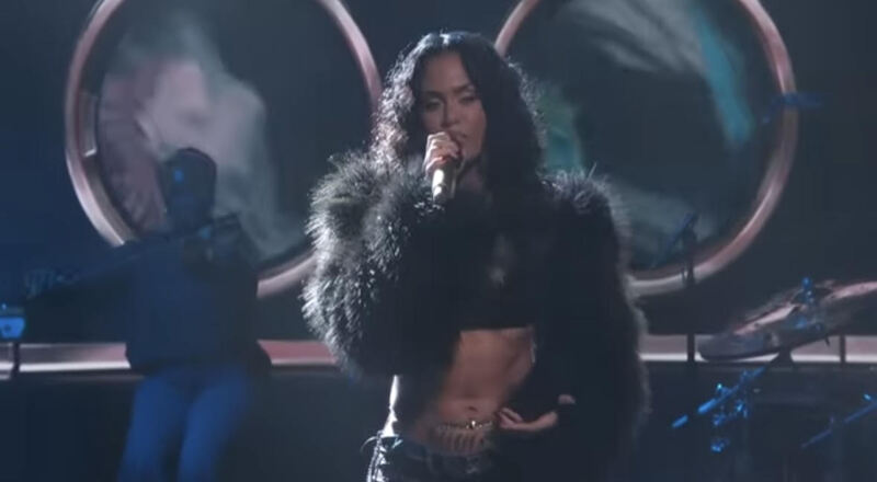 Kehlani delivers "Folded" performance on "Jimmy Kimmel Live"